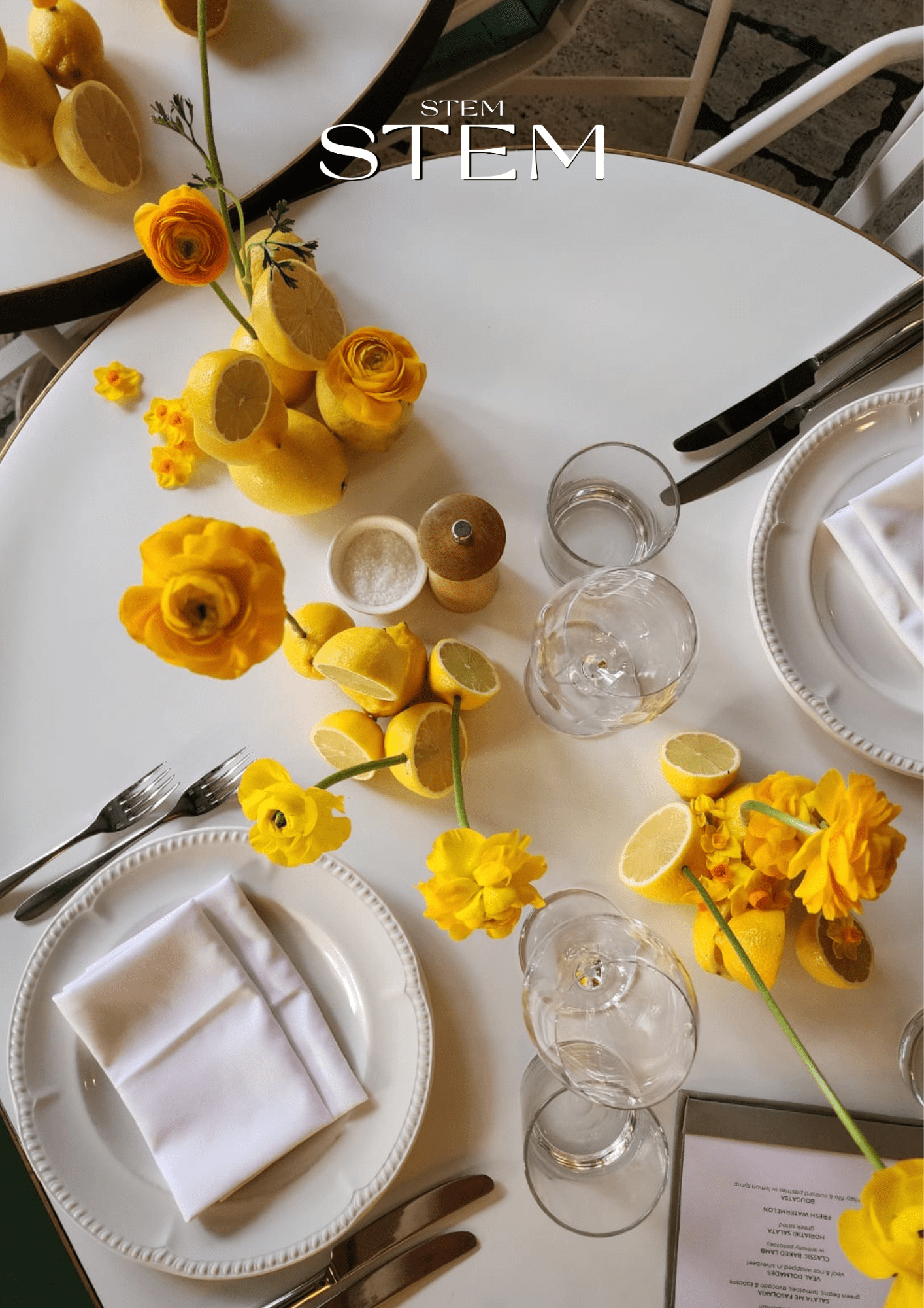 Simple Spring Table Arrangement Ideas | STEM DESIGN